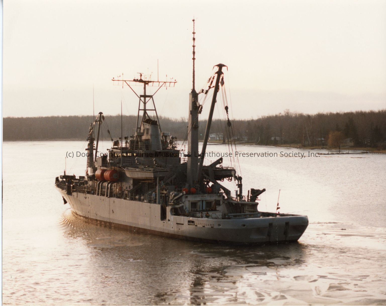 ARS-50 USS Safeguard underway