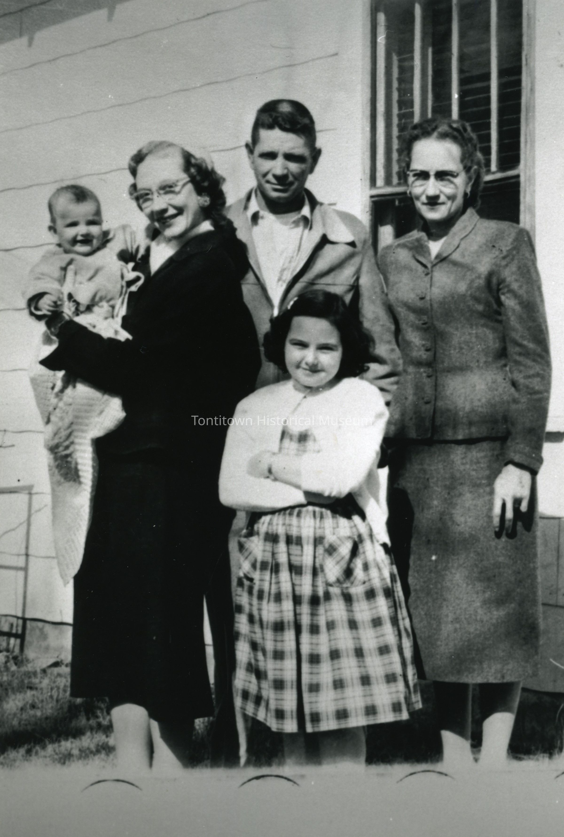 Extended Fiori Family Members, 1957
