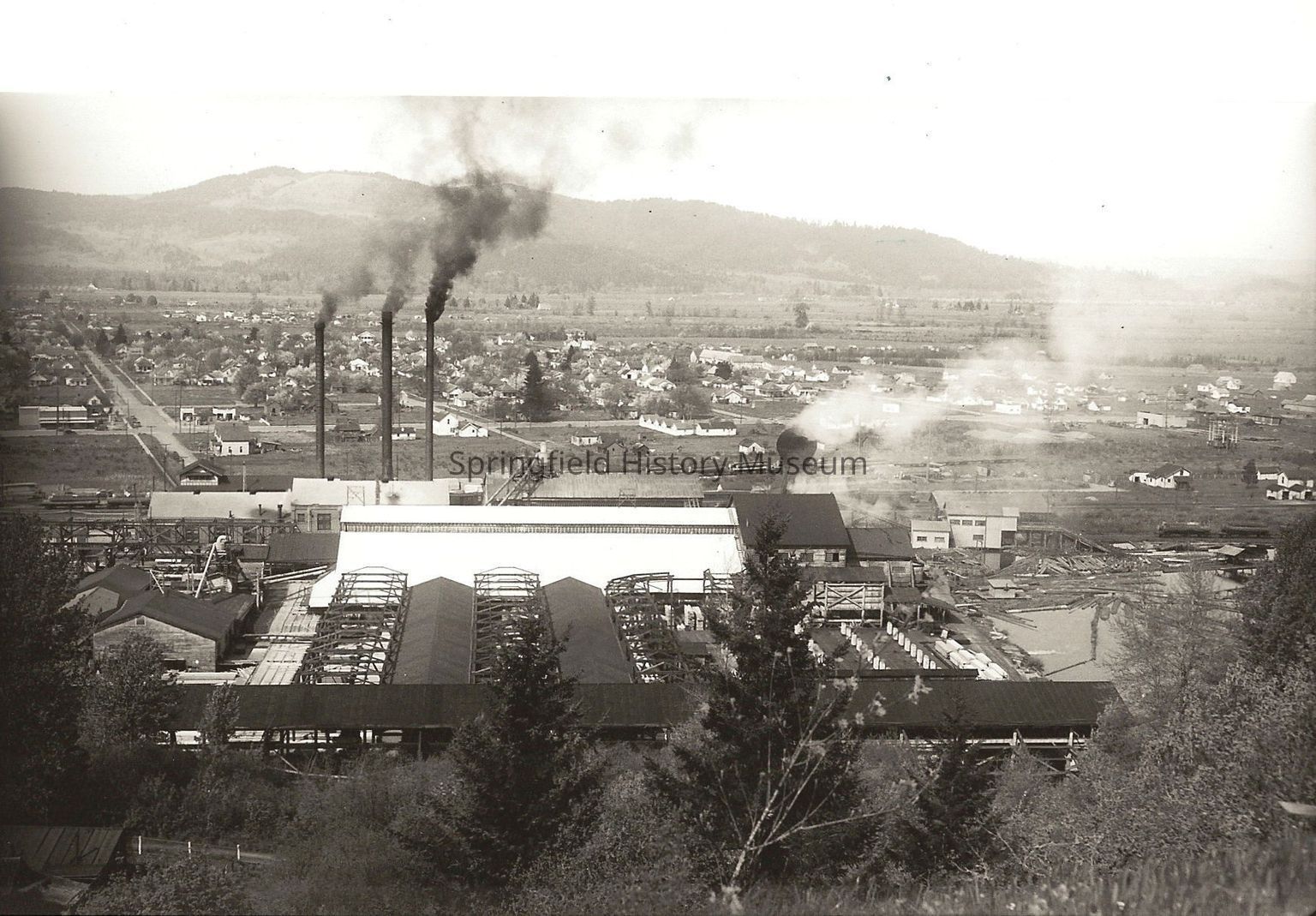 Aerial Photograph of Booth-Kelly Mill, Springfield, Oregon, Undated