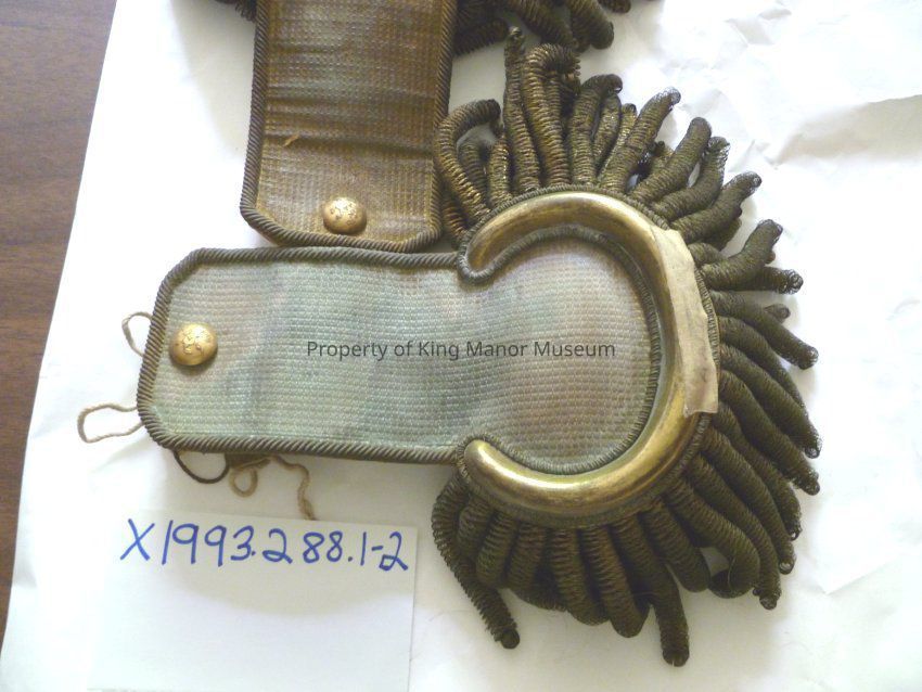 Epaulet